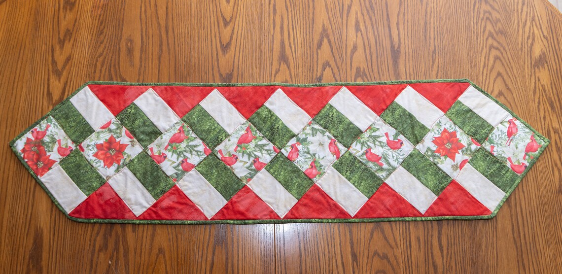 Quilted Poinsettia and Cardinal Christmas Table Runner, Christmas ...