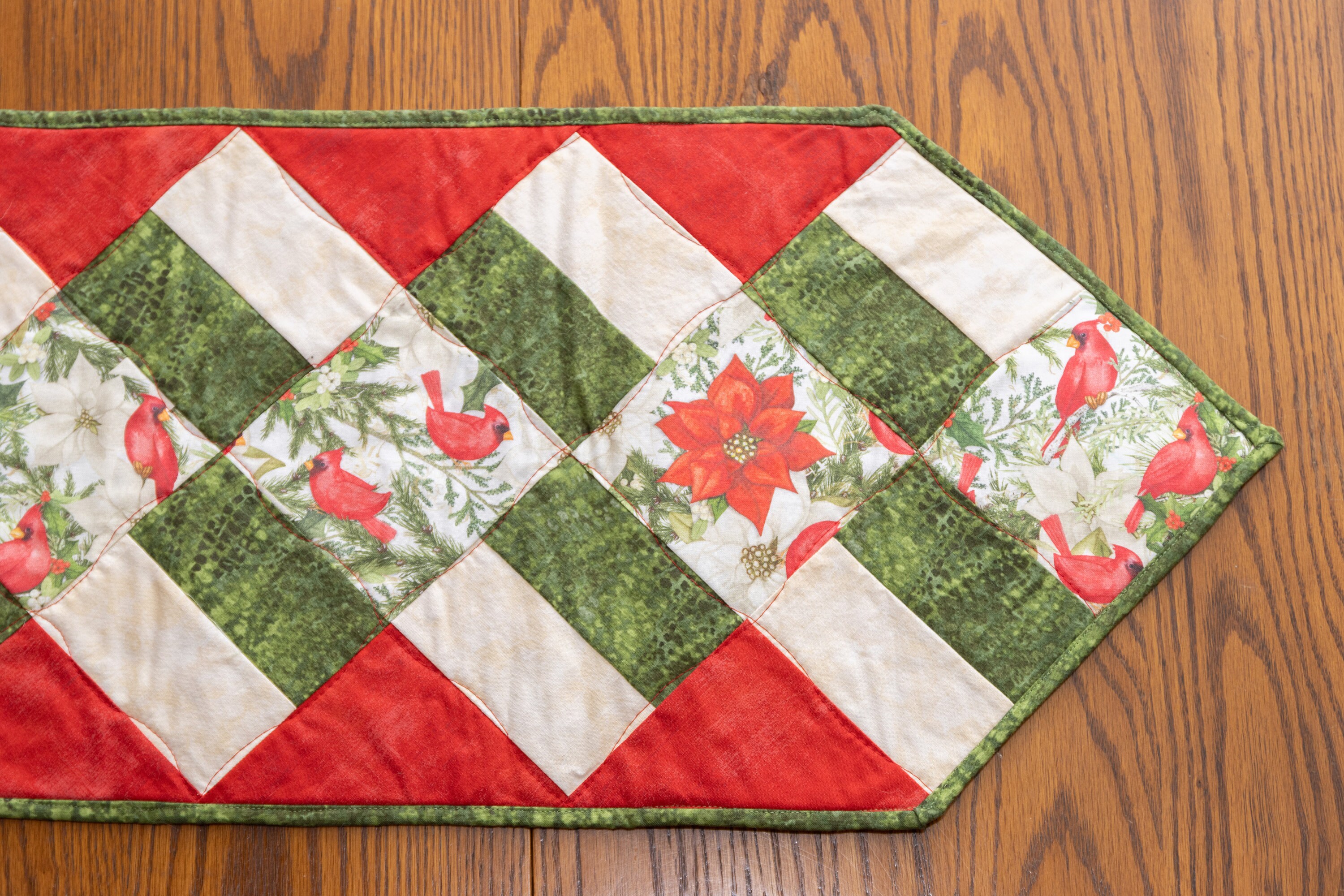 Quilted Poinsettia and Cardinal Christmas Table Runner, Christmas ...
