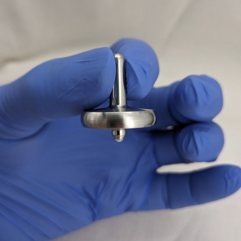 5 Minute Spin Top, Engraved With Waves - Etsy