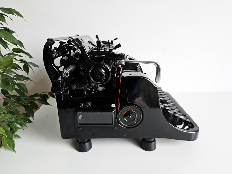 Olympia Model 8 Typewriter 1937 | Professionally Maintained, Working ...