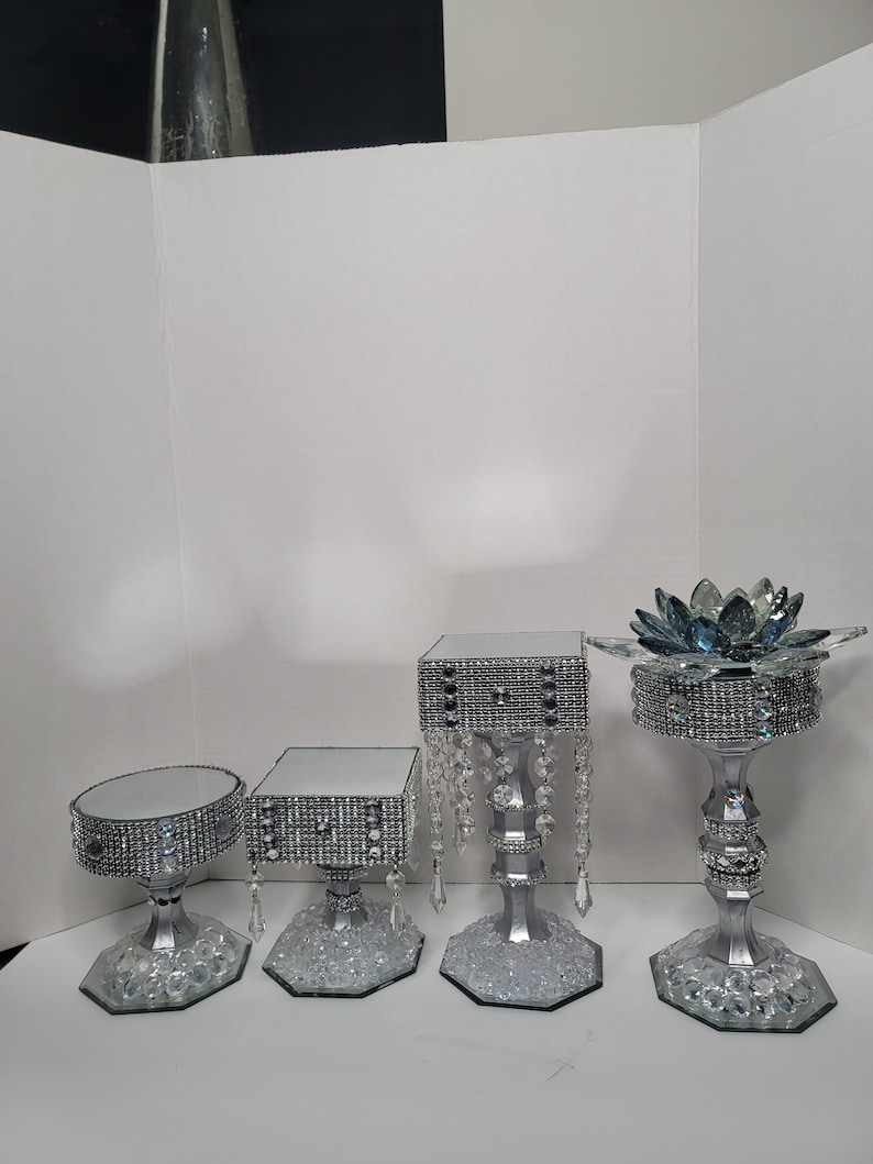 Round Glam Riser or Display Stand Set - Etsy
