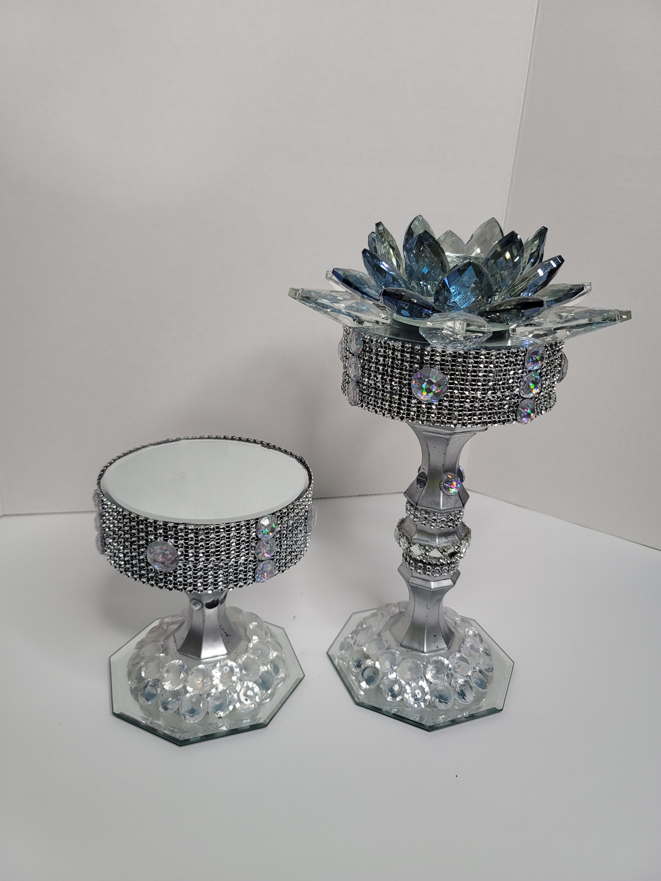 Round Glam Riser or Display Stand Set - Etsy