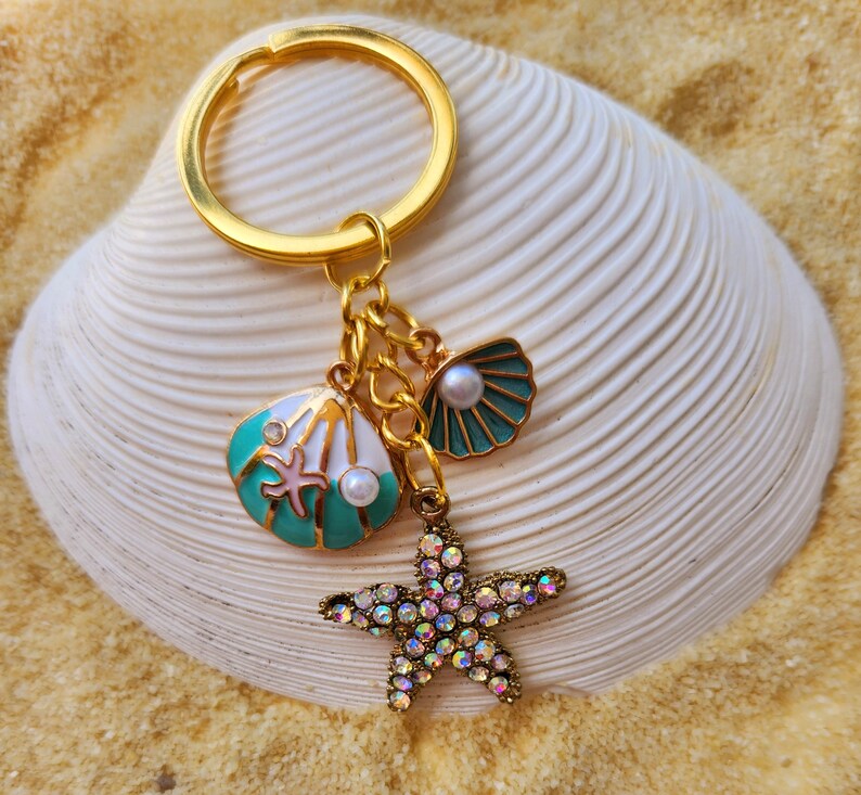 Small Gift Idea. Beach Keychain, Starfish Keychain, Shell Keychain ...