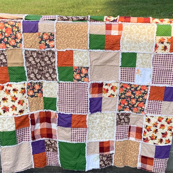 Primitive Rag Quilt - Etsy