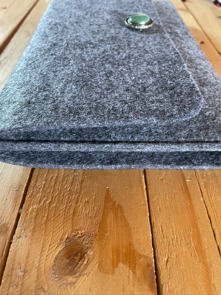 Practical Felt Cable Organizer With Magnetic Closure for up to - Etsy