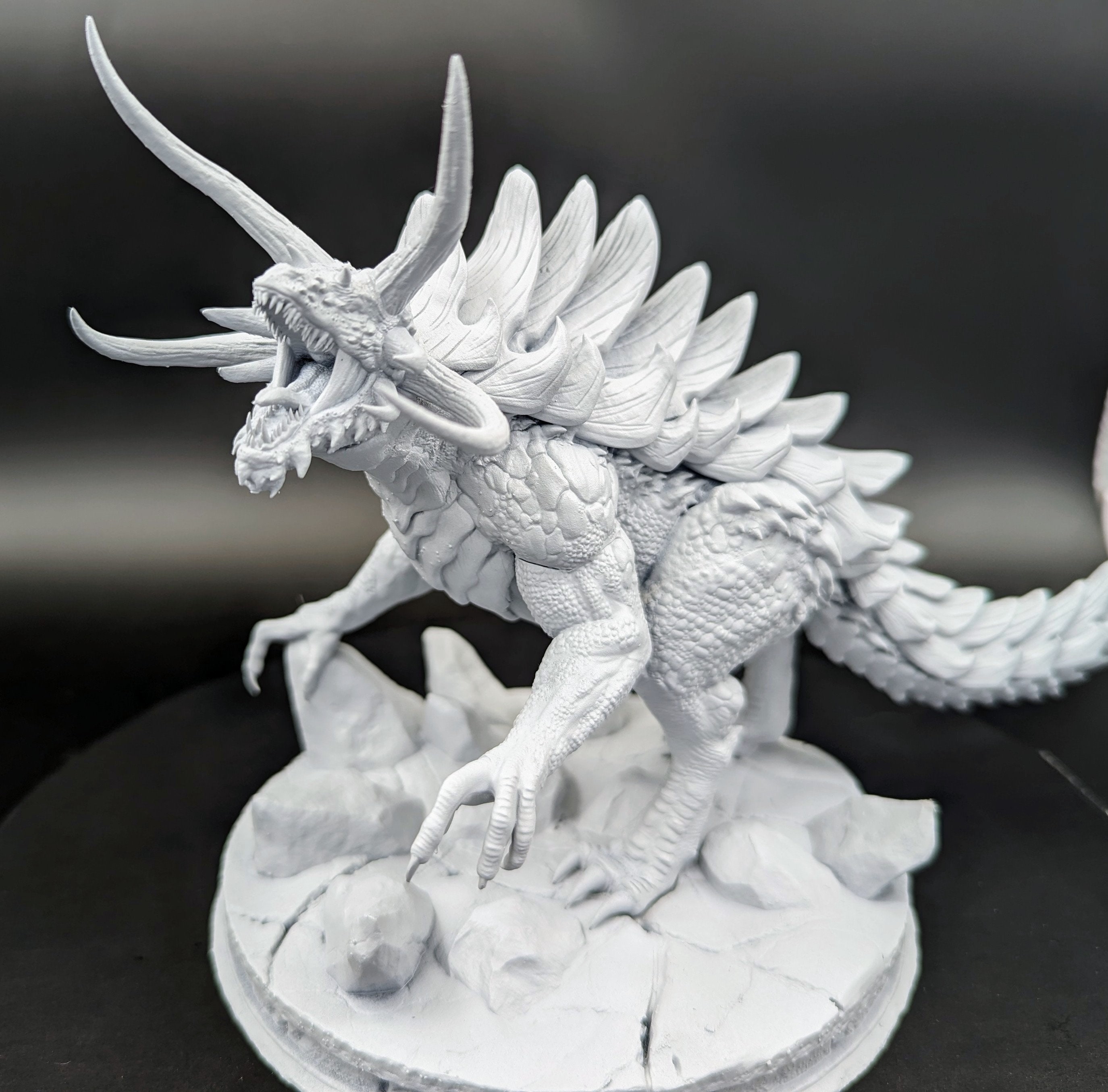 Tarrasque - Miniature - 6.6 Inch Tall - D&D - Stormborn Collectibles - Etsy