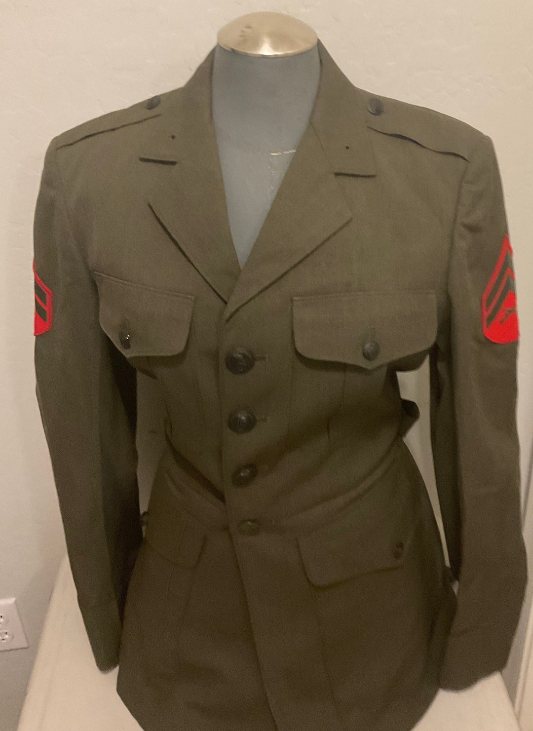 USMC Dress Uniform Set. Various sizes available. Excellent Condition ...