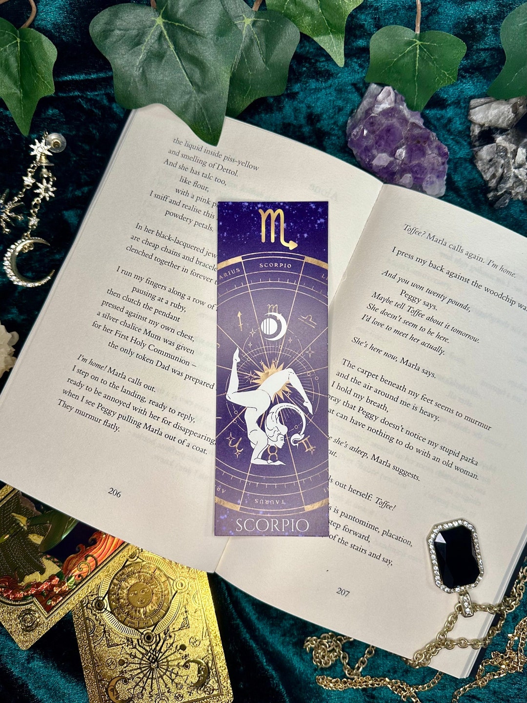 Scorpio Zodiac Bookmark | Scorpio Woman | Bookish Horoscope - Etsy