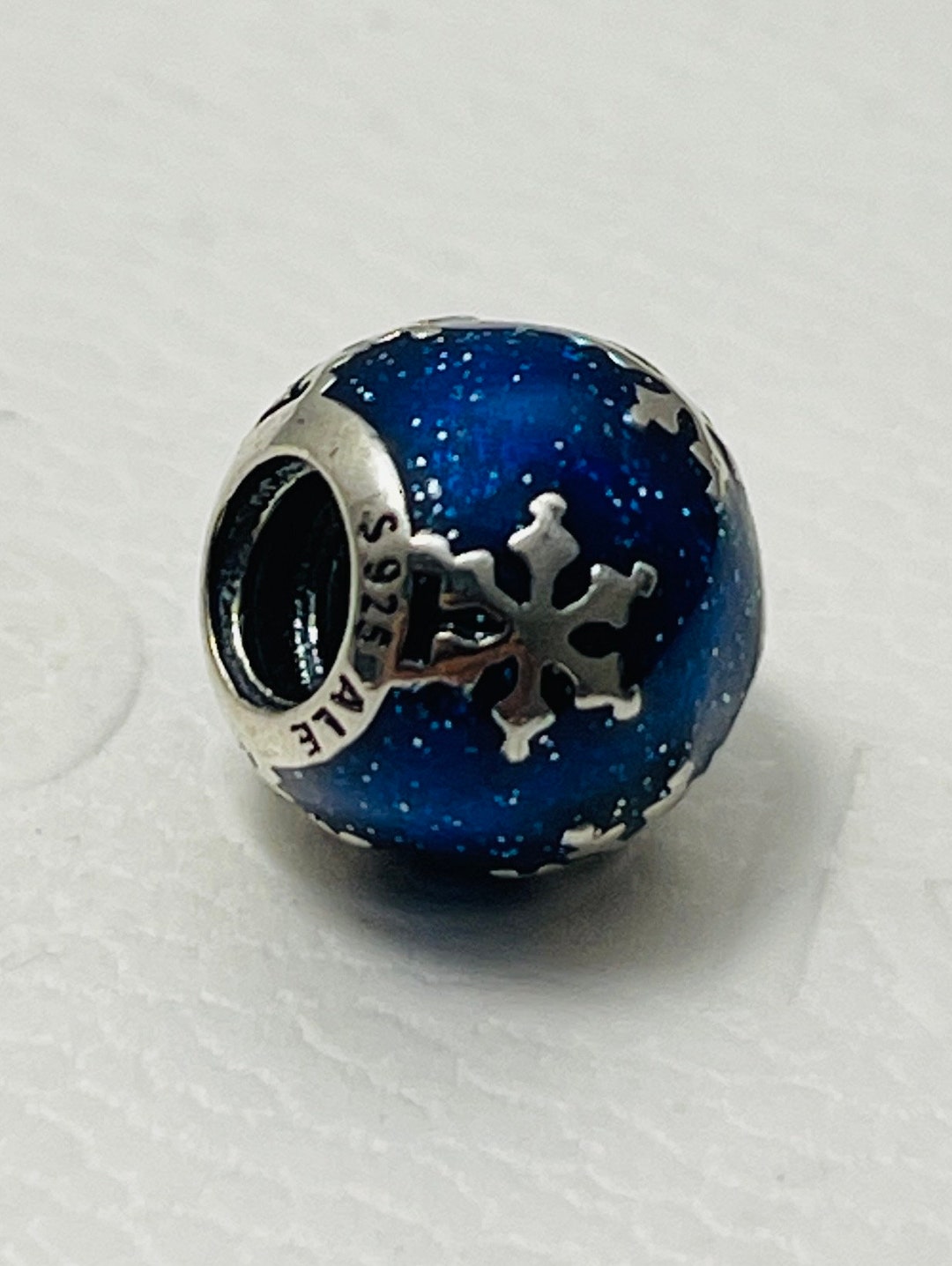 Wintry Delight, Snowflake, After Christmas Holiday Charm, Bead W/pouch ...