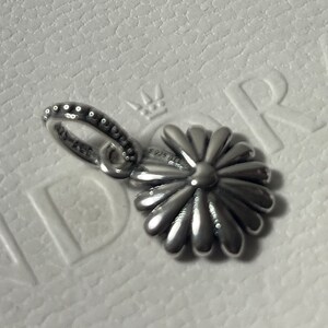 New Pandora Sterling Silver Purple Daisy Dangle Charm 798771C01 ...