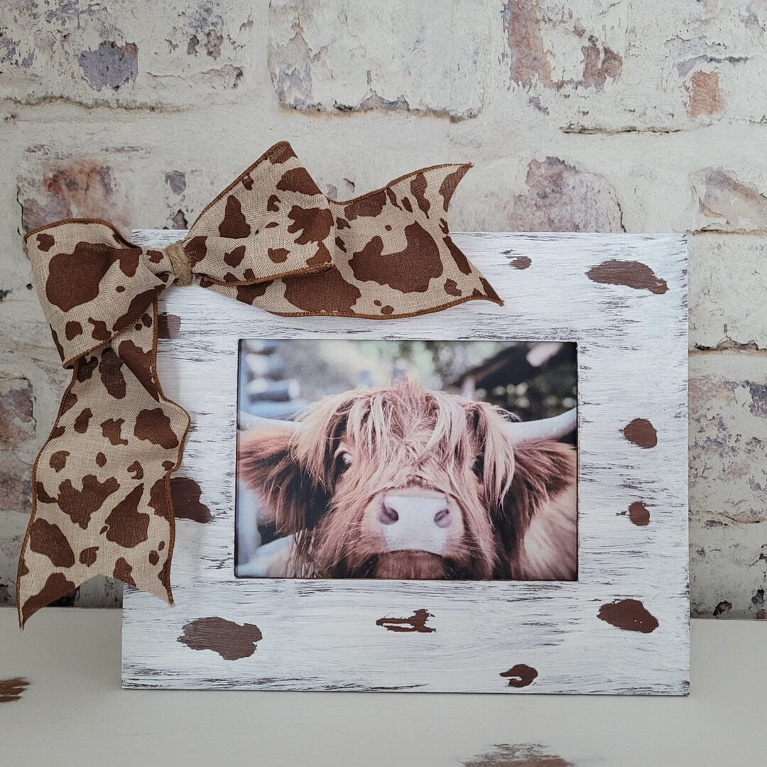 Highland Cow Framed Print, Farmhouse Decor, Cow Print With Bow, Cow ...
