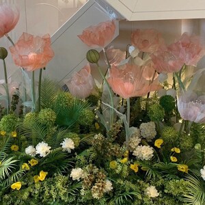 Giant Flowers for Display Window Birthdays Gorgeous Wedding Decor ...