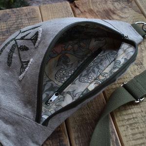 Hand Embroidered Belly Bag, Fanny Pack With Yarrow and Meadow Motifs ...