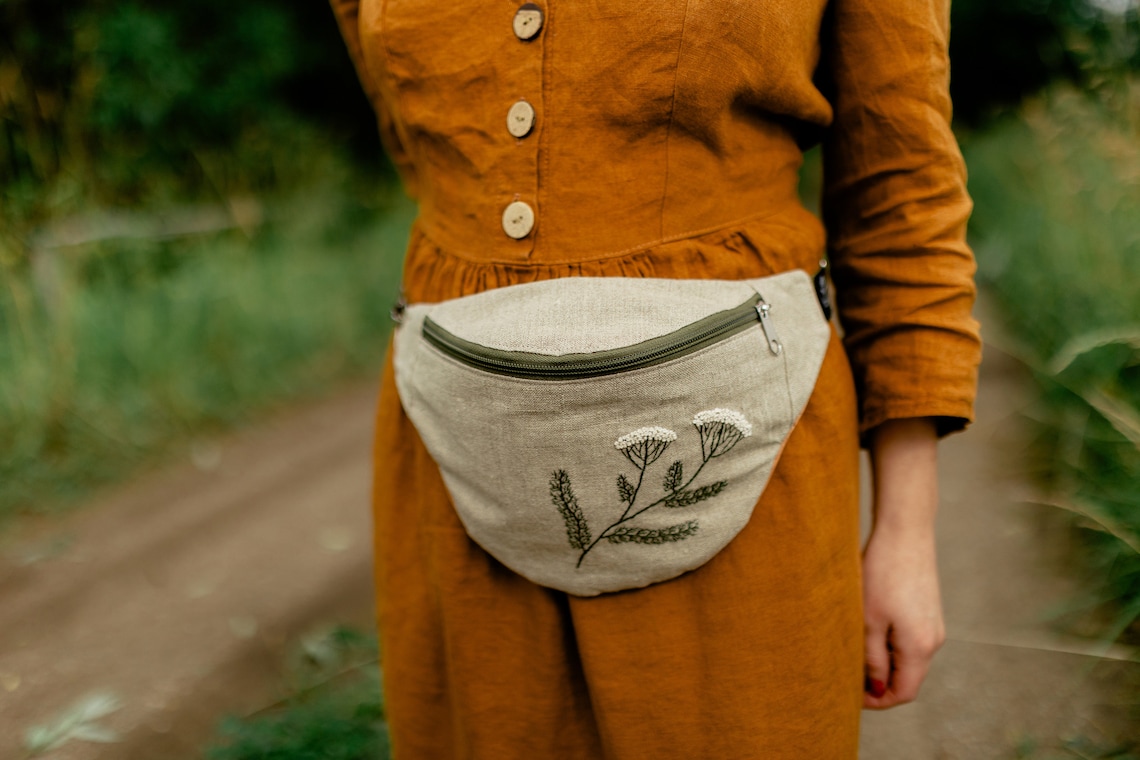 Hand Embroidered Belly Bag Fanny Pack With Yarrow and Meadow - Etsy