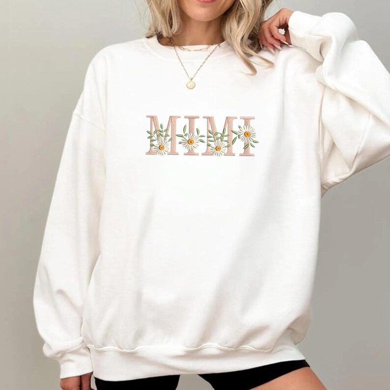 Mimi Floral Embroidery Design, Daisy Letter Mimi Pattern, Machine ...