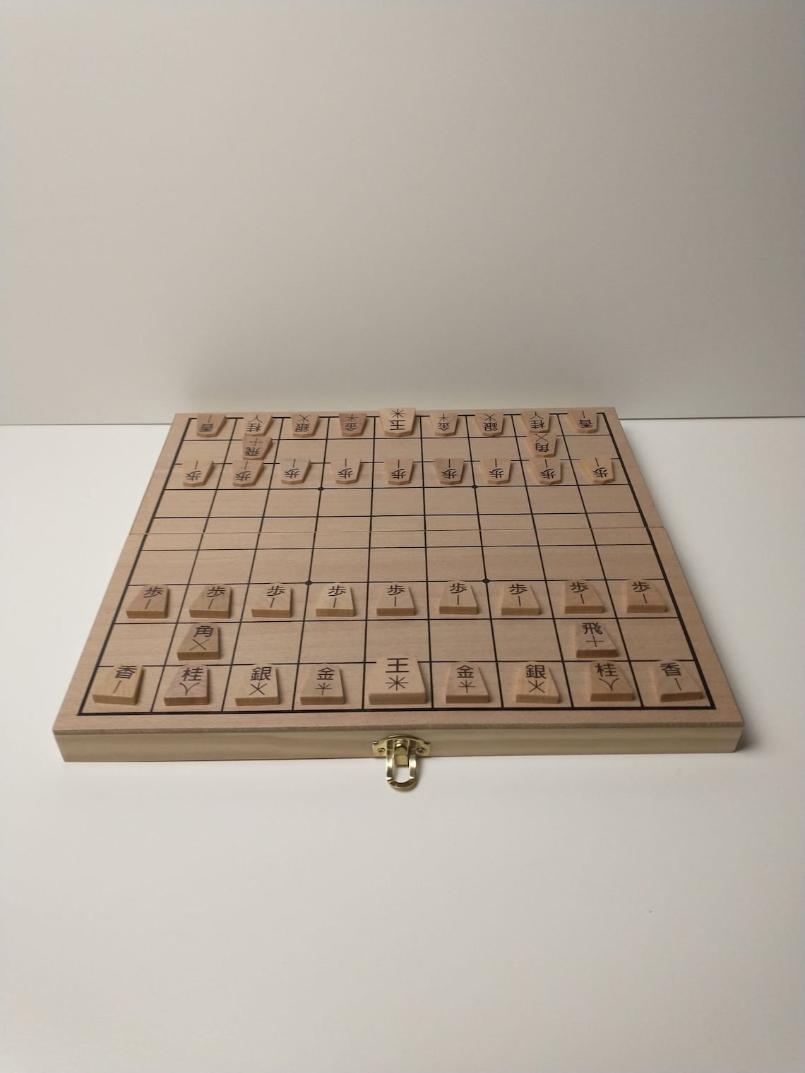 International / Westernized Shogi Set With Arrows and Japanese - Etsy