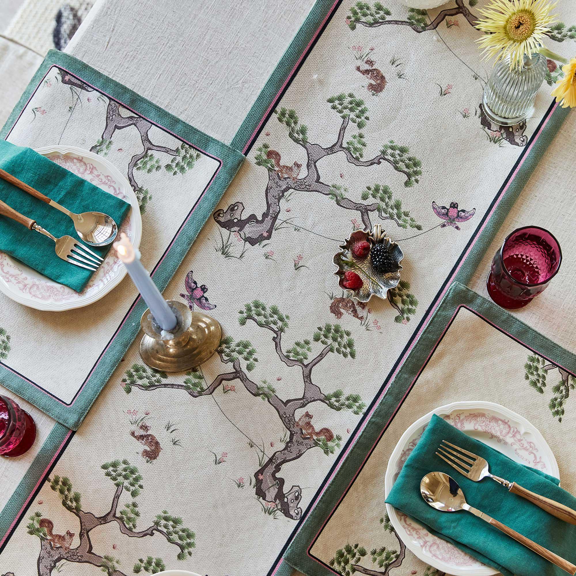 Retro Pine and Paper Kite Table Runner, Handmade Dining Decor - Etsy
