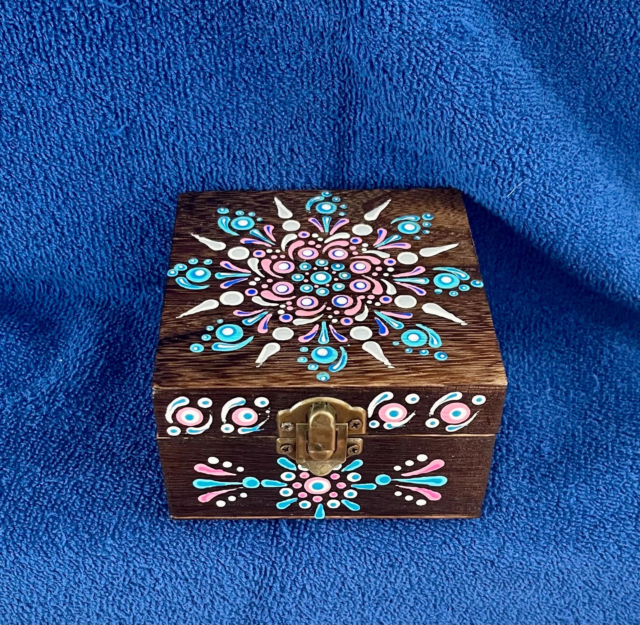 Small Wooden Trinket or Jewelry Box. Hand Painted - Etsy