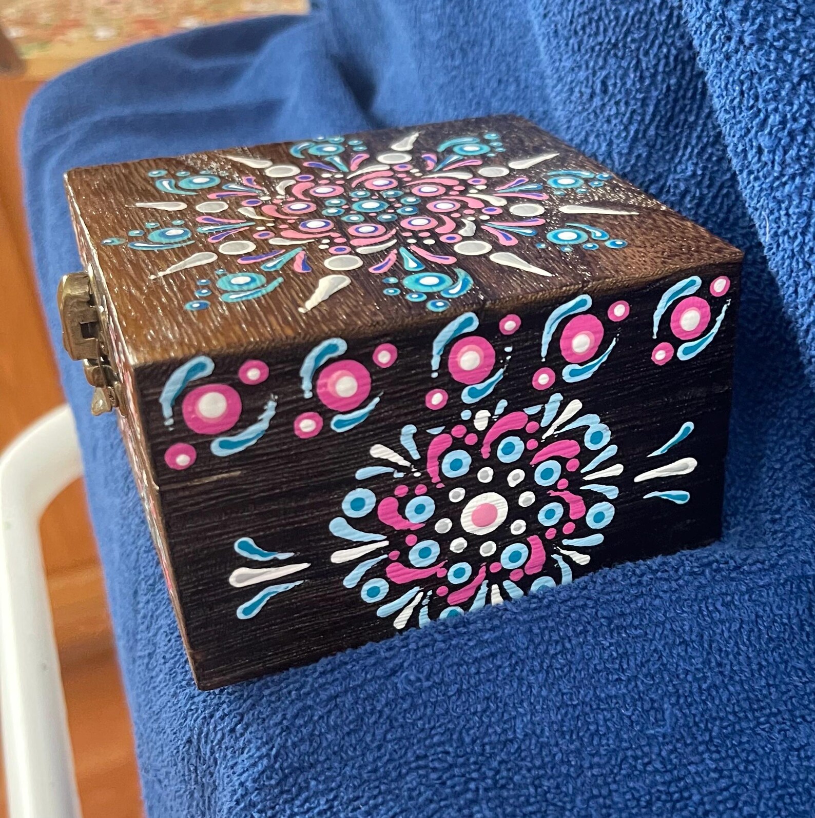 Small Wooden Trinket or Jewelry Box. Hand Painted - Etsy