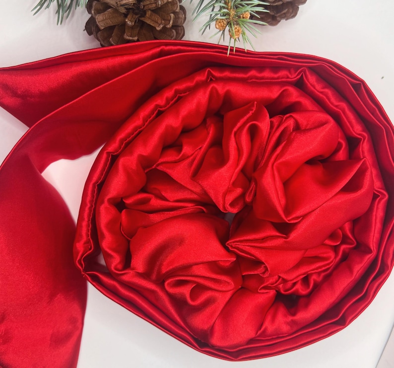 Satin Scrunchie Curler With Bow: Heatless Hair Curls - Etsy