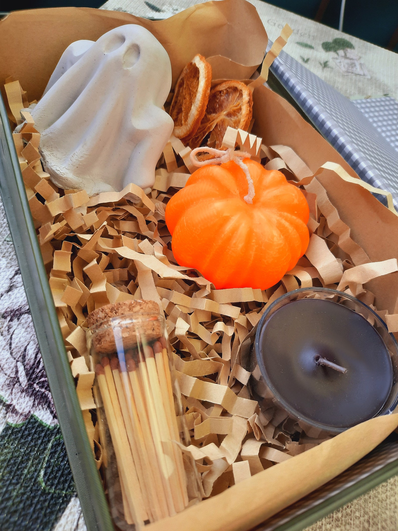 Halloween Themed Set: Ghostly Delights | Candle Gift Set | Pumpkin ...