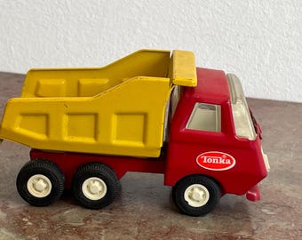 Car, Train & Other Vehicle Toys - Etsy Canada