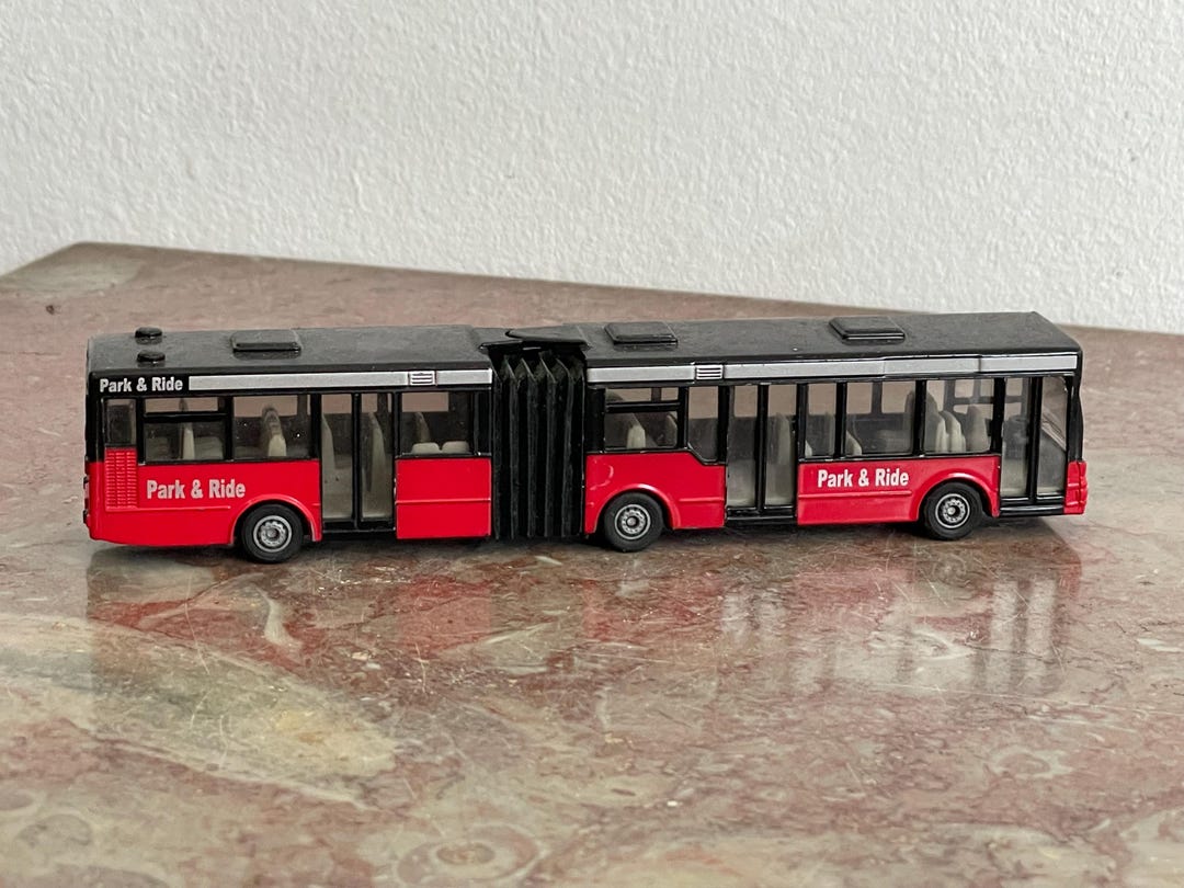 Siku MAN Bus Park & Ride Airport Bus Passenger Bus Airport in Good ...