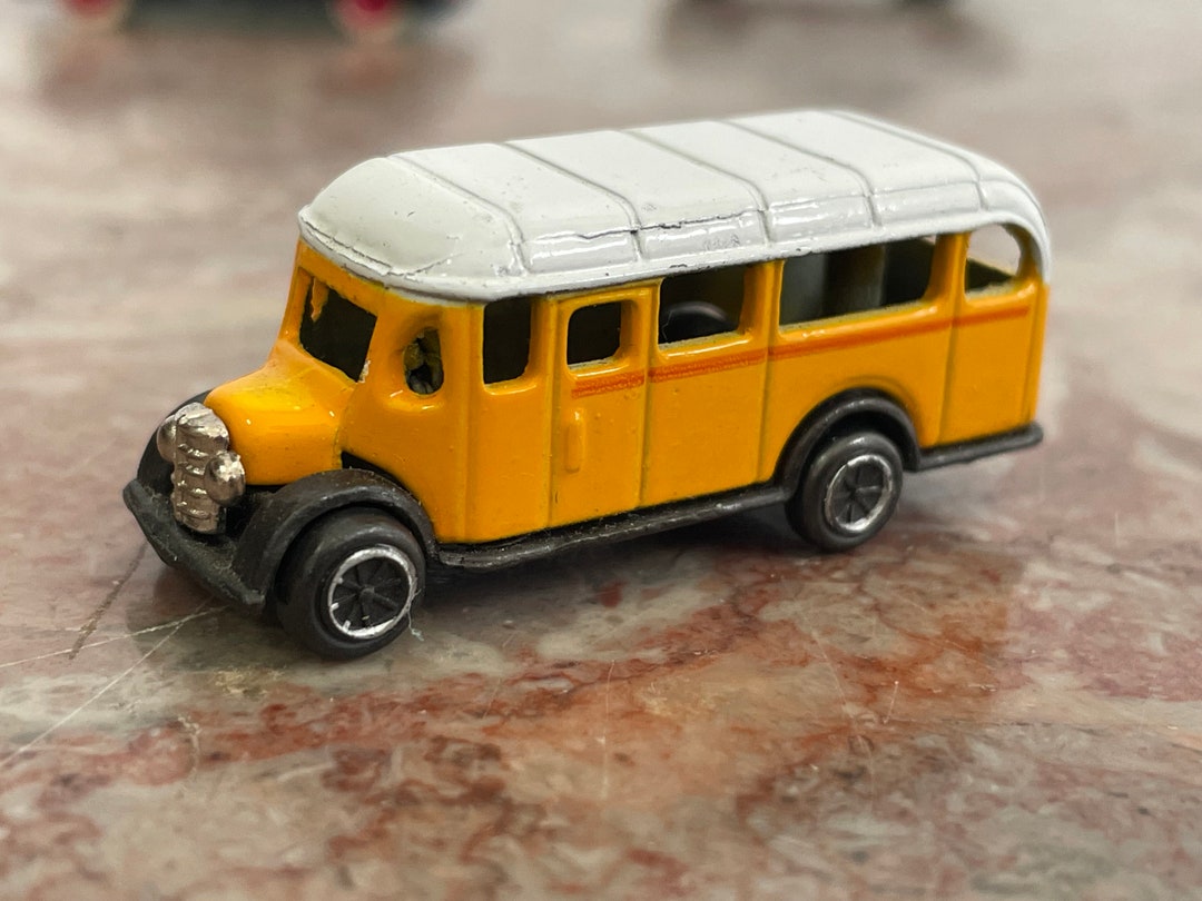 Metal Miniature School Bus 1:87 Miniature Car Maquettes Model Building ...