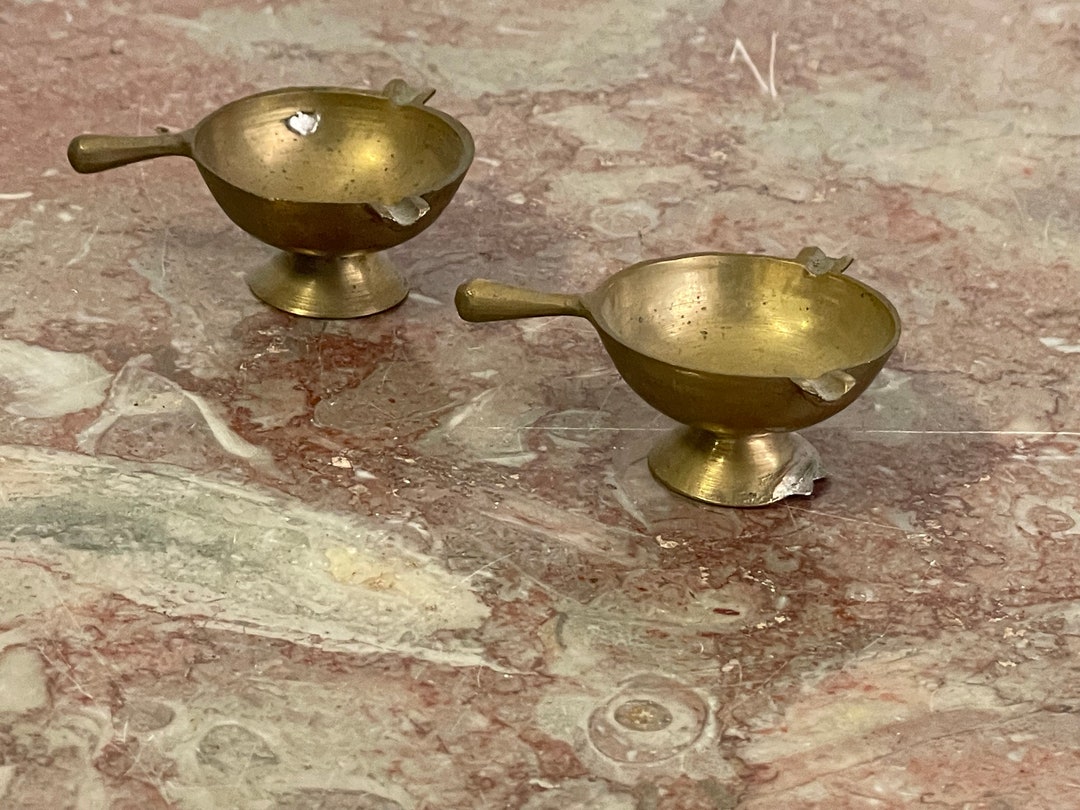 Set/2 Miniatures for Dollhouse Copper Brass Approx. 6x4.5 Cm / 2 Inch ...