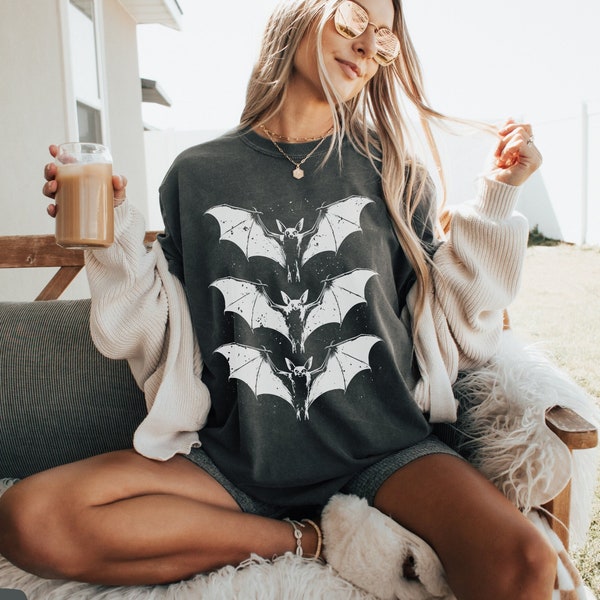 Bat Shirt - Etsy