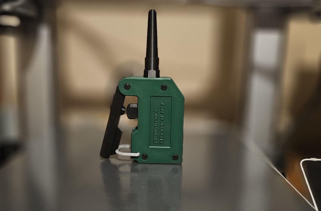 Cosplay Prop C4 Detonator Metal Gear Solid Has Clicking Effect 3D ...