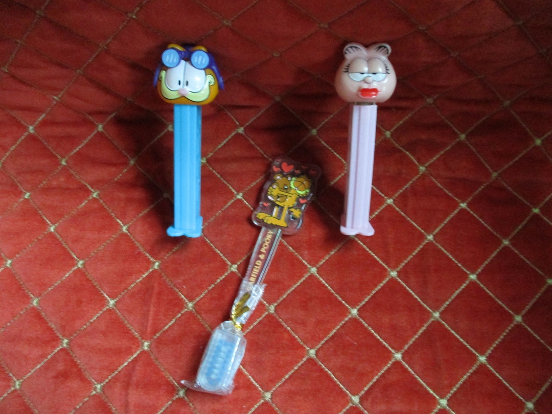 Garfield Items Vintage 1980s PEZ Toothbrush - Etsy