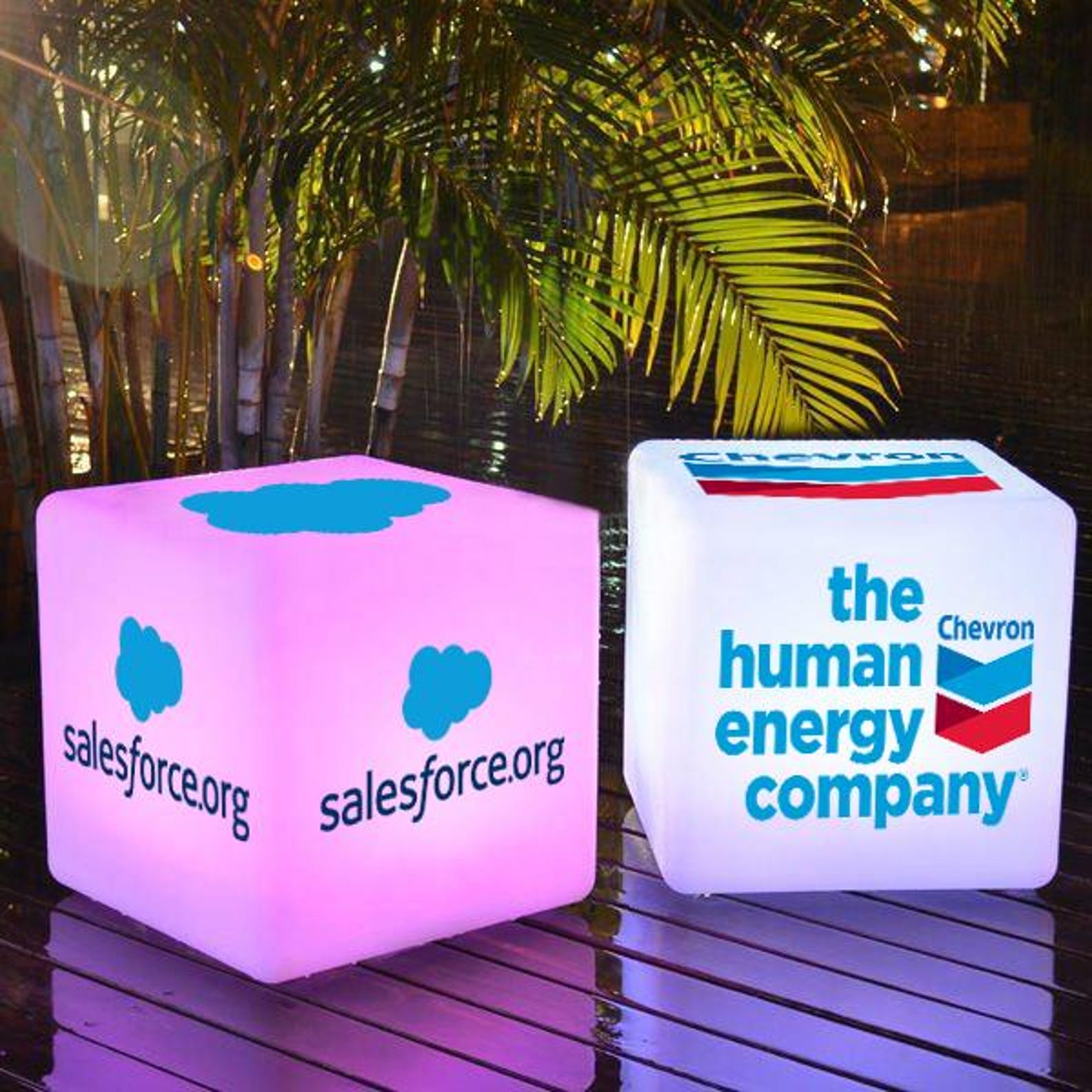 Customized Glow Light Cube - Trade Show/event/retail Logo Display Box ...
