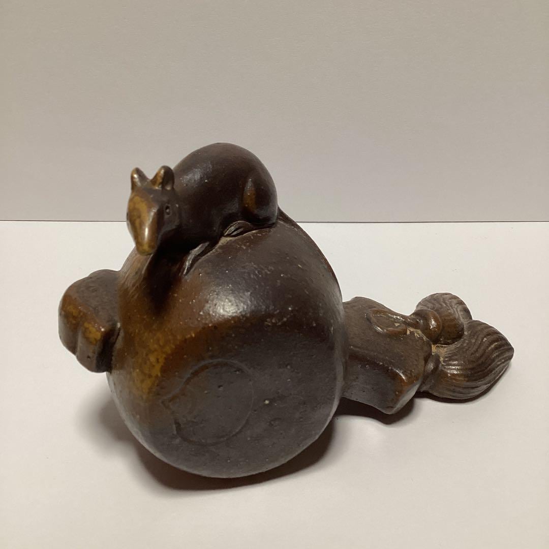 Bizen Ware Lucky Mallet With Rat by Tōkō of Kaneshige Pottery ...