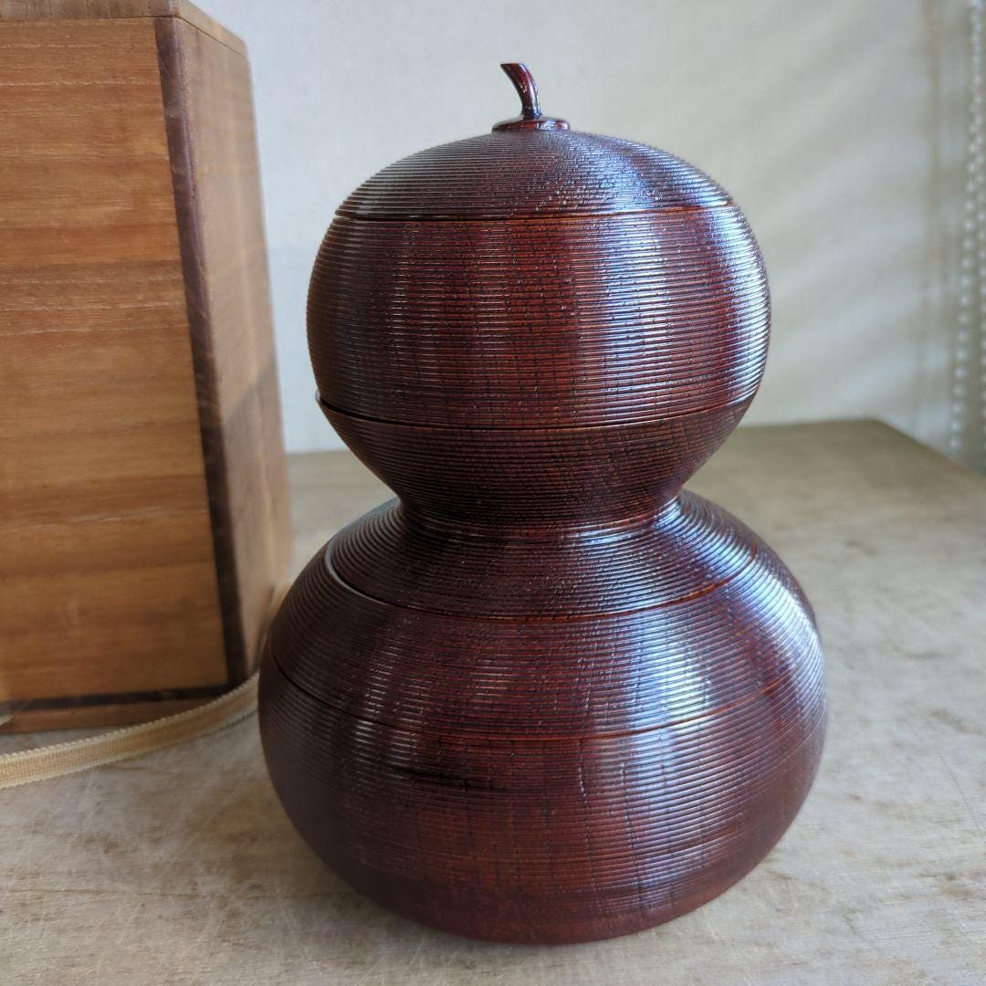 Vintage Gourd-shaped 4-tier Wooden Bento Box, Lacquered Stacking Box ...