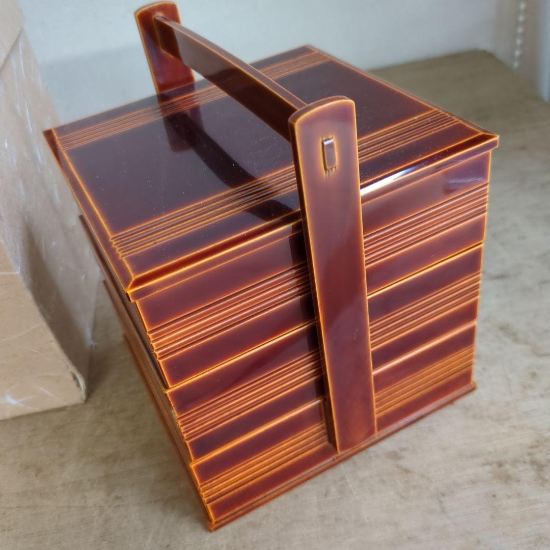 Vintage Shunkei Lacquered 3-tier Bento Box With Handle, Reddish-brown ...