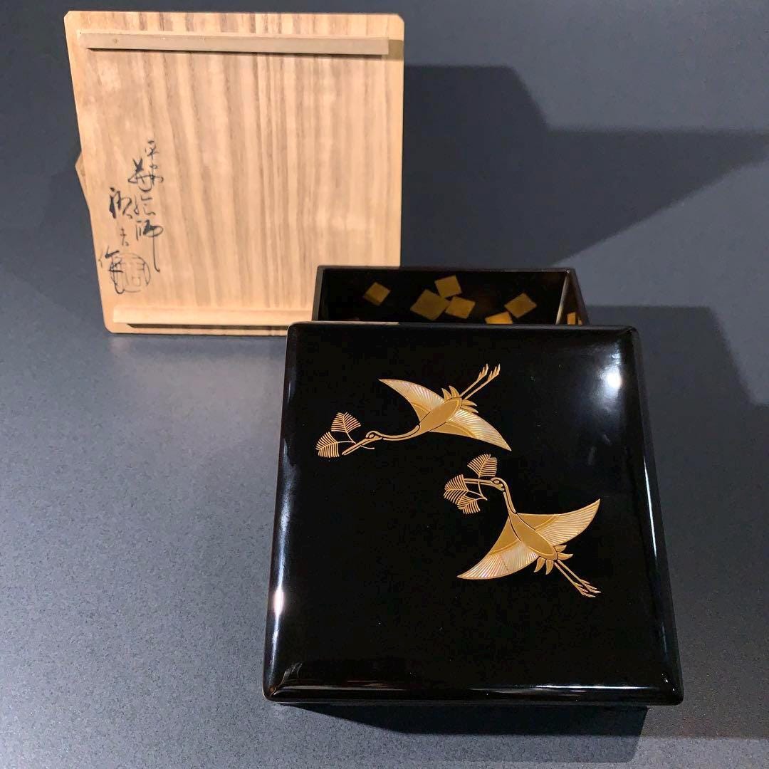 Vintage Japanese Lacquer Box With Pine-eating Cranes – Raden & Maki-e ...
