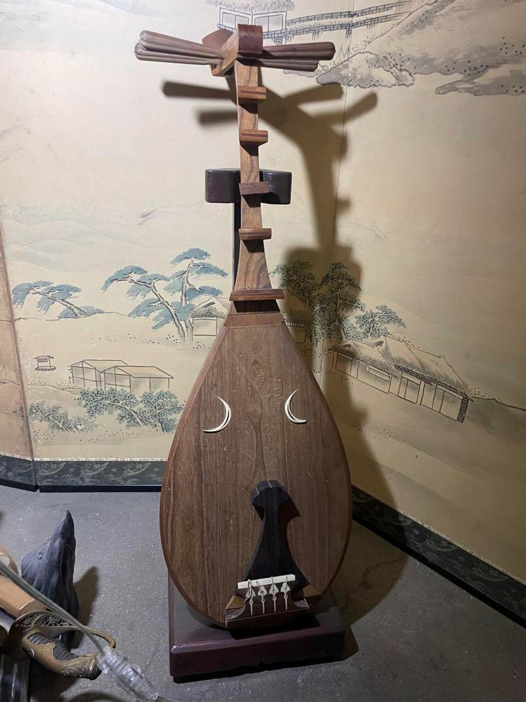 Antique Chikuzen Biwa With Rosewood & Boxwood, Four-string Japanese ...