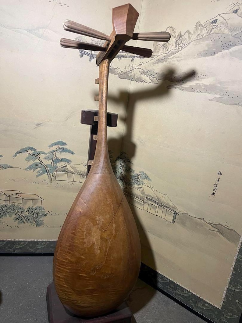 Antique Chikuzen Biwa With Rosewood & Boxwood, Four-string Japanese ...