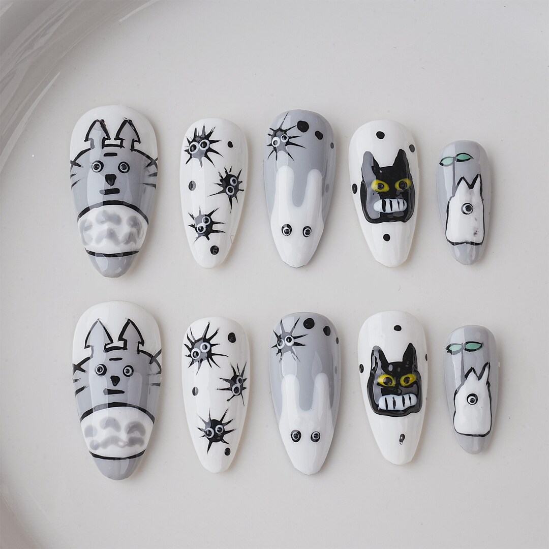 Handmade Cute Studio Ghibli Nails, Hand-painted Japanese Anime Totoro ...