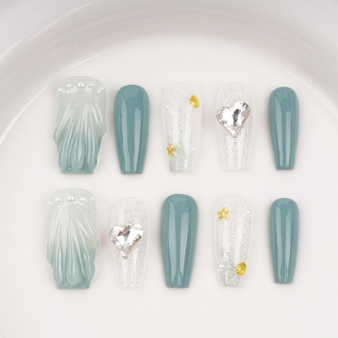 Handmade Shell Ocean Blue Nails, Rhinestone Gray-blue Ombre Nails ...