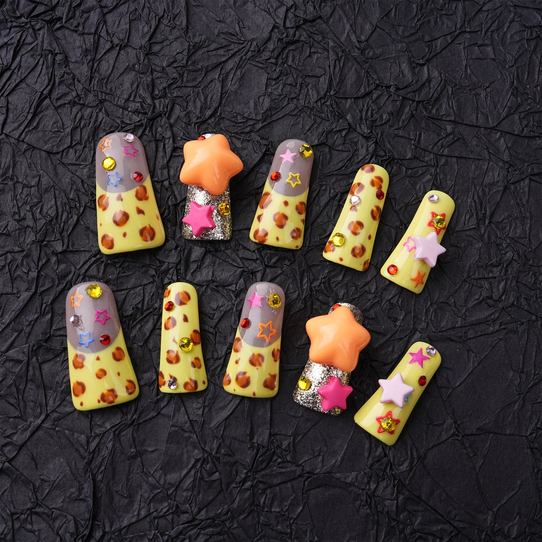 Custom Nails, Cute Stars French Duck Bill Shaped Yellow Nails, Metallic ...