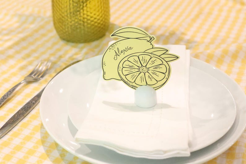 Lemon Place Cards: Custom Name Tags for Summer Weddings - Etsy