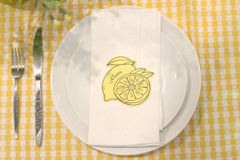 Lemon Place Cards: Custom Name Tags for Summer Weddings - Etsy