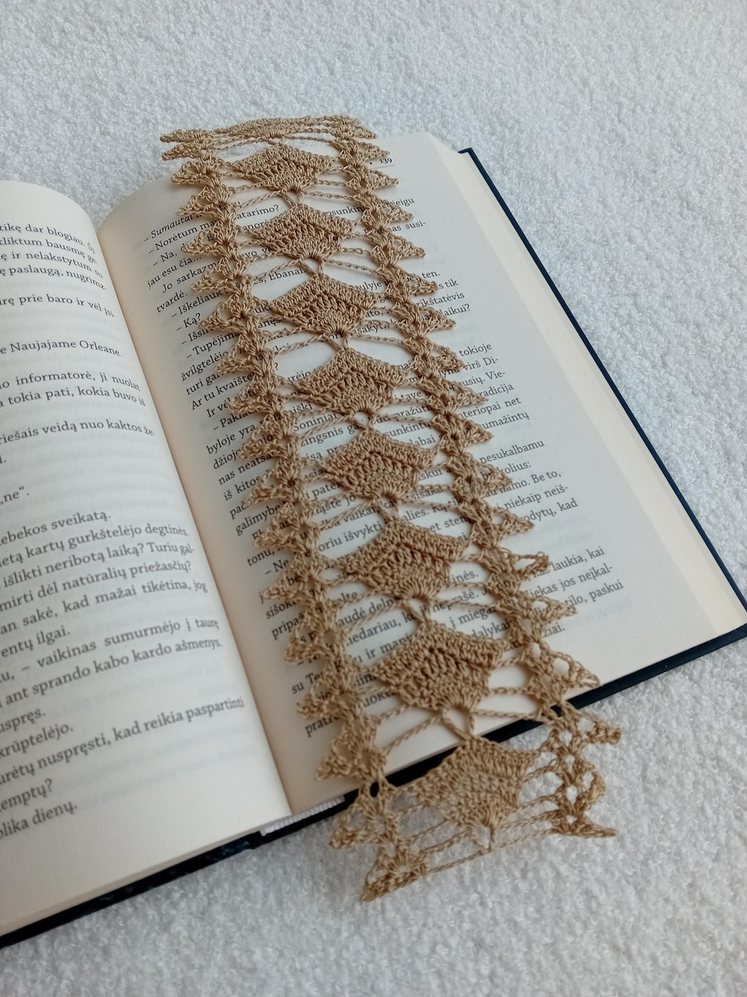 Crochet Beige Bookmark, Elegant Lace Book Accessory, Unique Lace ...
