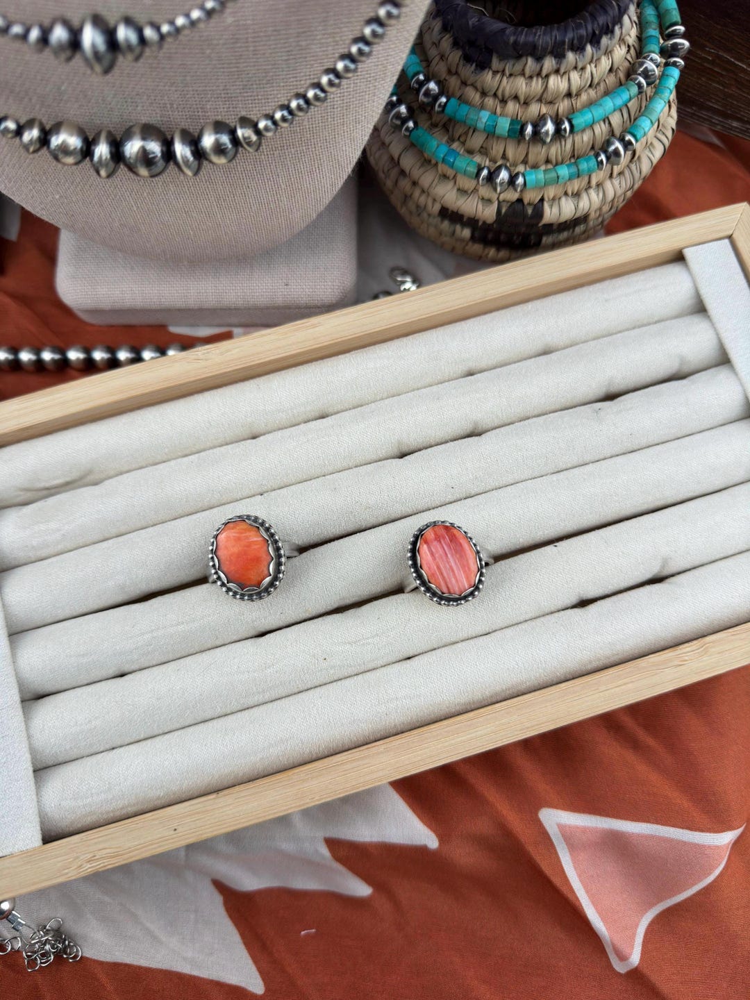 The Cancun Ring- Native Made Spiny Oyster Ring - Etsy