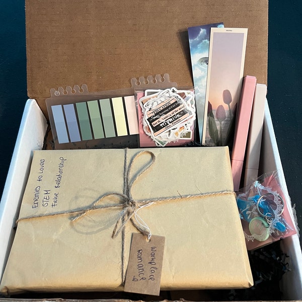 Mystery Book Box - Etsy