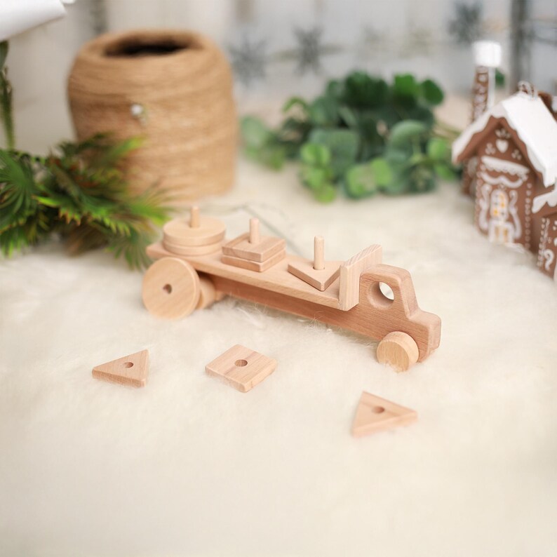 Handmade Wooden Block Car: Montessori Geometric Toy for Toddlers - Etsy