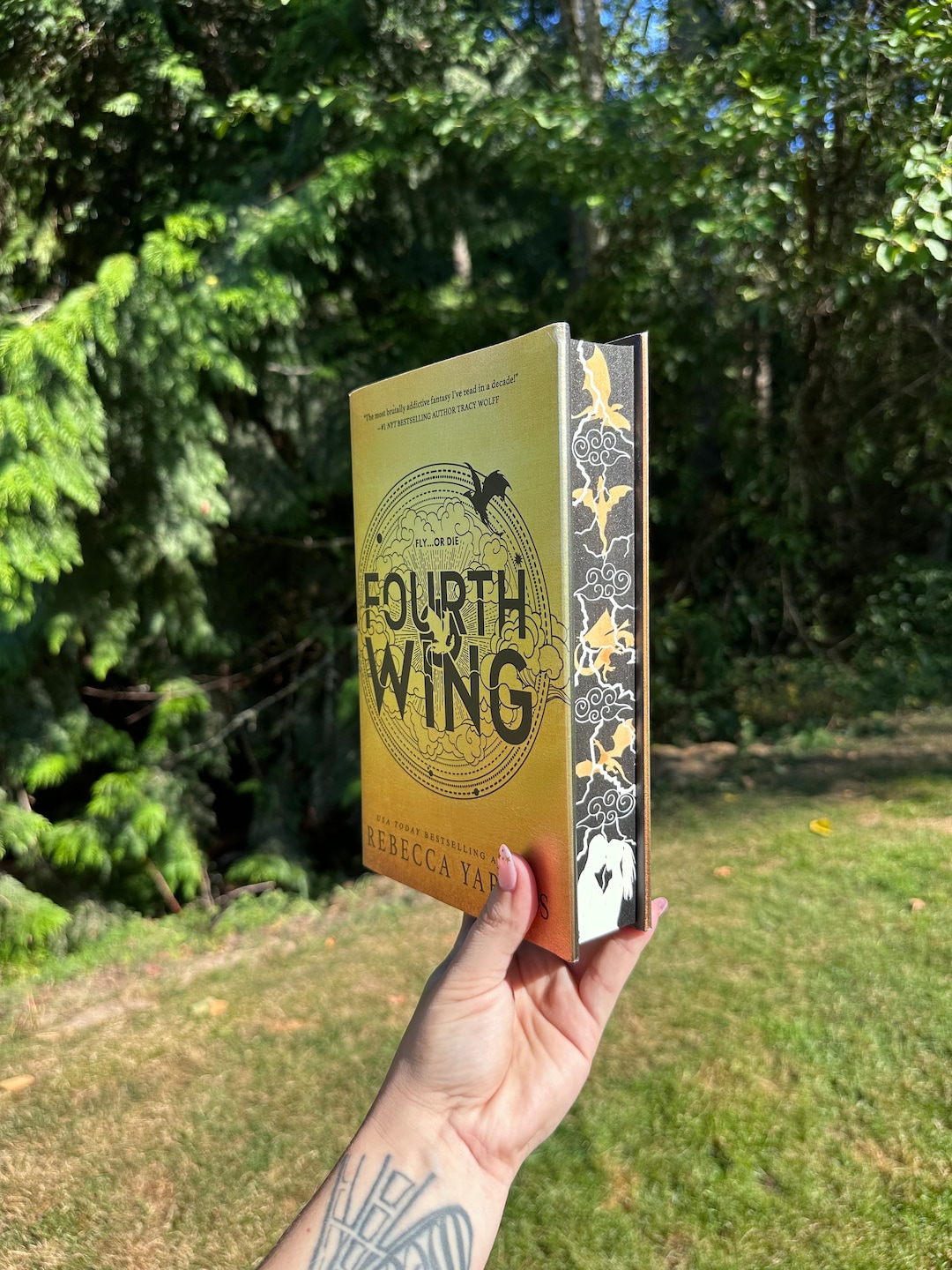 Fourth Wing Custom Sprayed Edges - Etsy