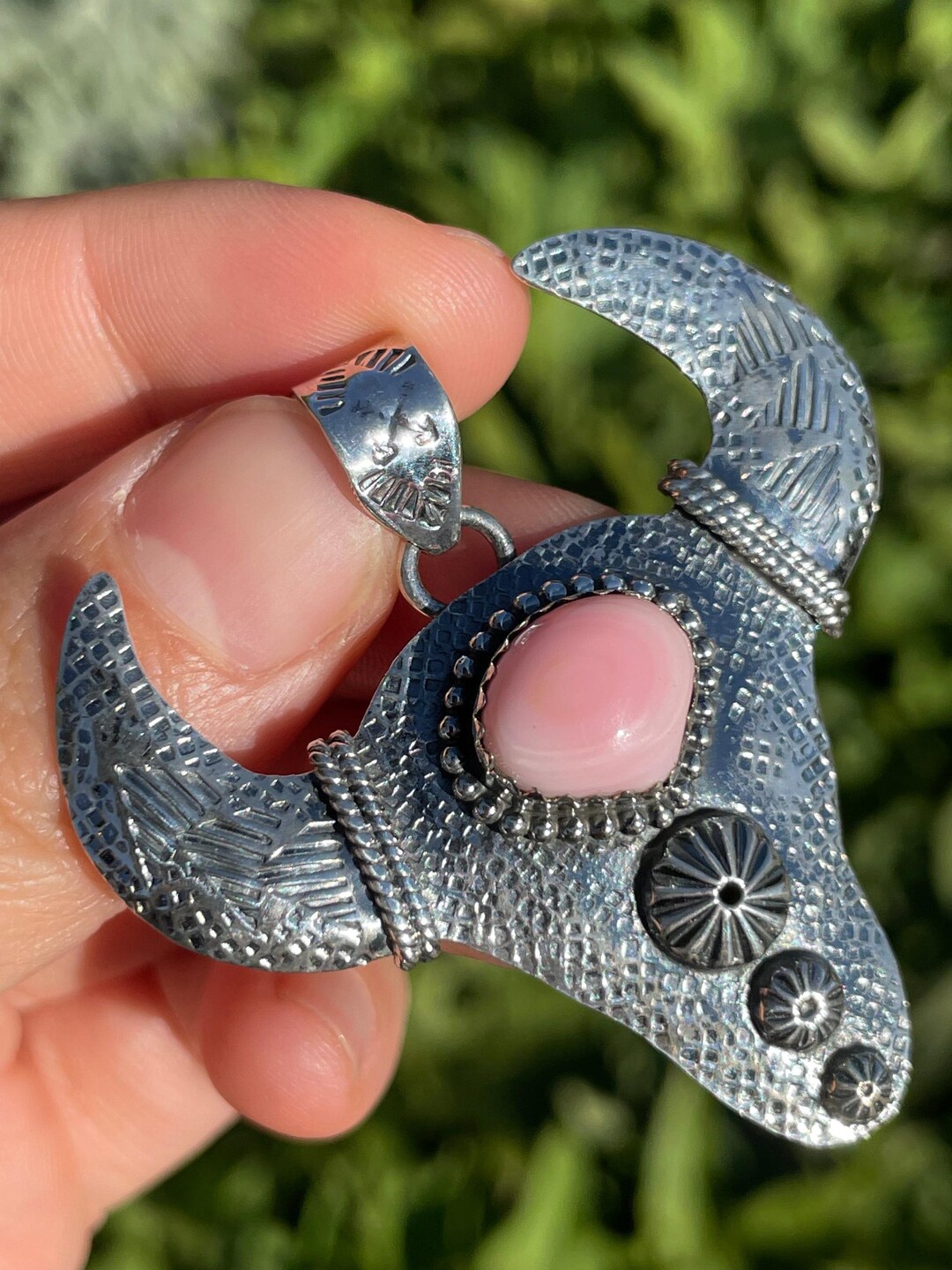 Pink Conch Bull Skull Pendant Detailed Design Sterling Silver H7 - Etsy